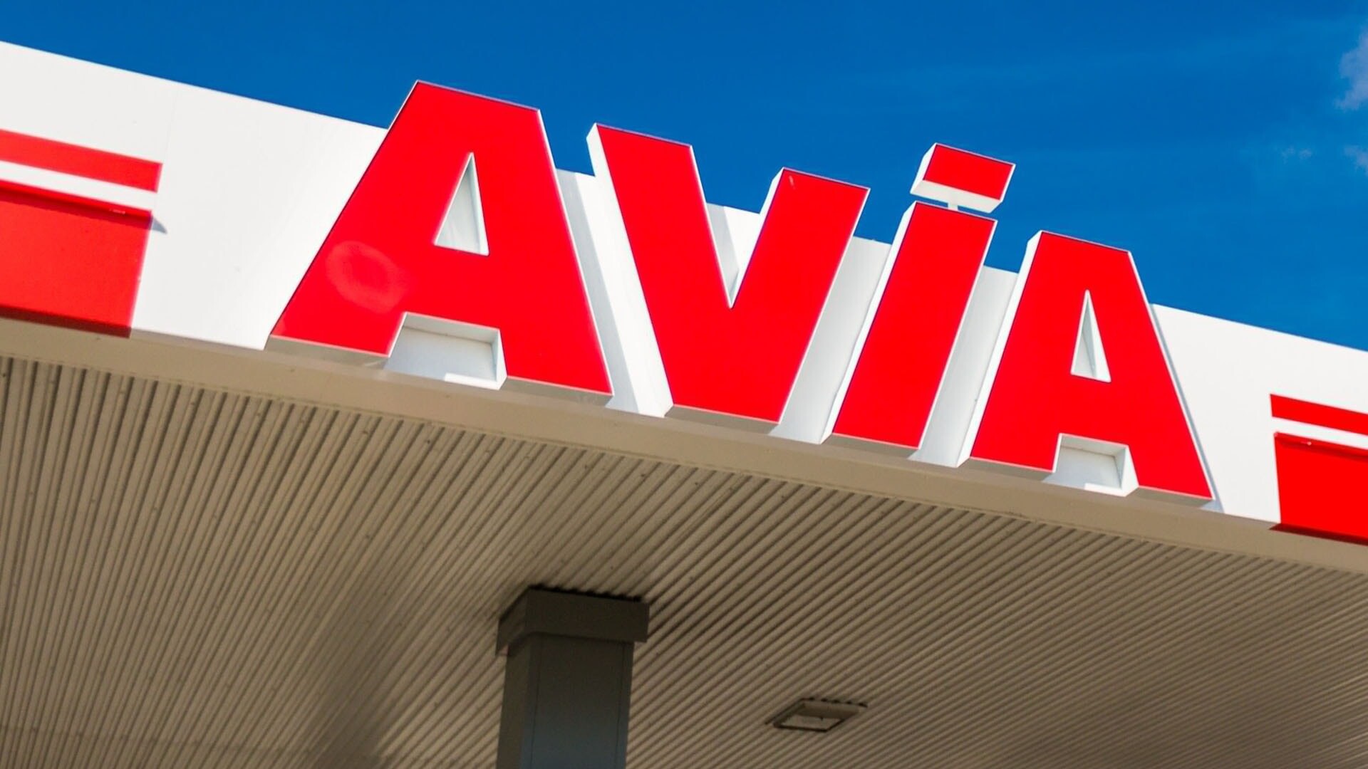 AVIA ma 20 stacji paliw - UNIMOT S.A