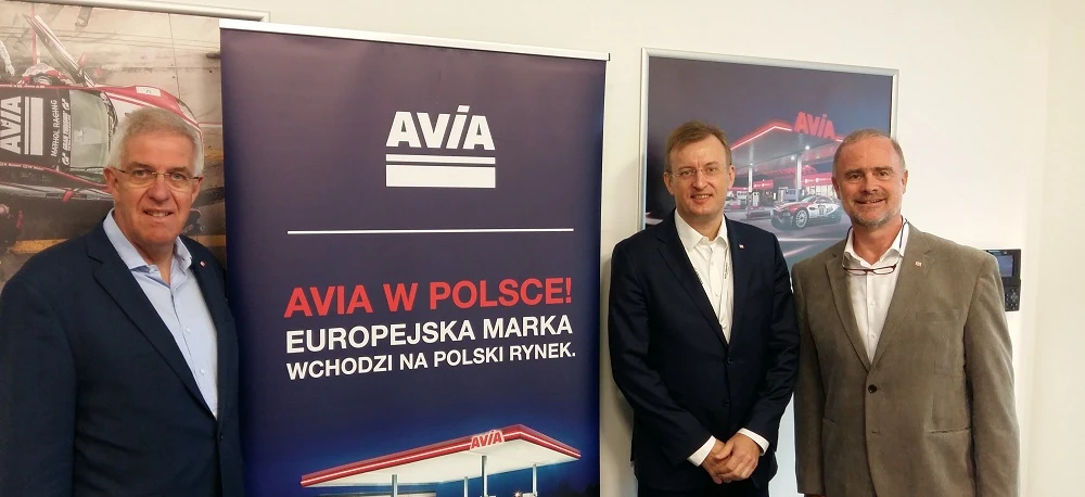 Prezes AVIA INTERNATIONAL wizytował stacje paliw w Polsce - UNIMOT S.A